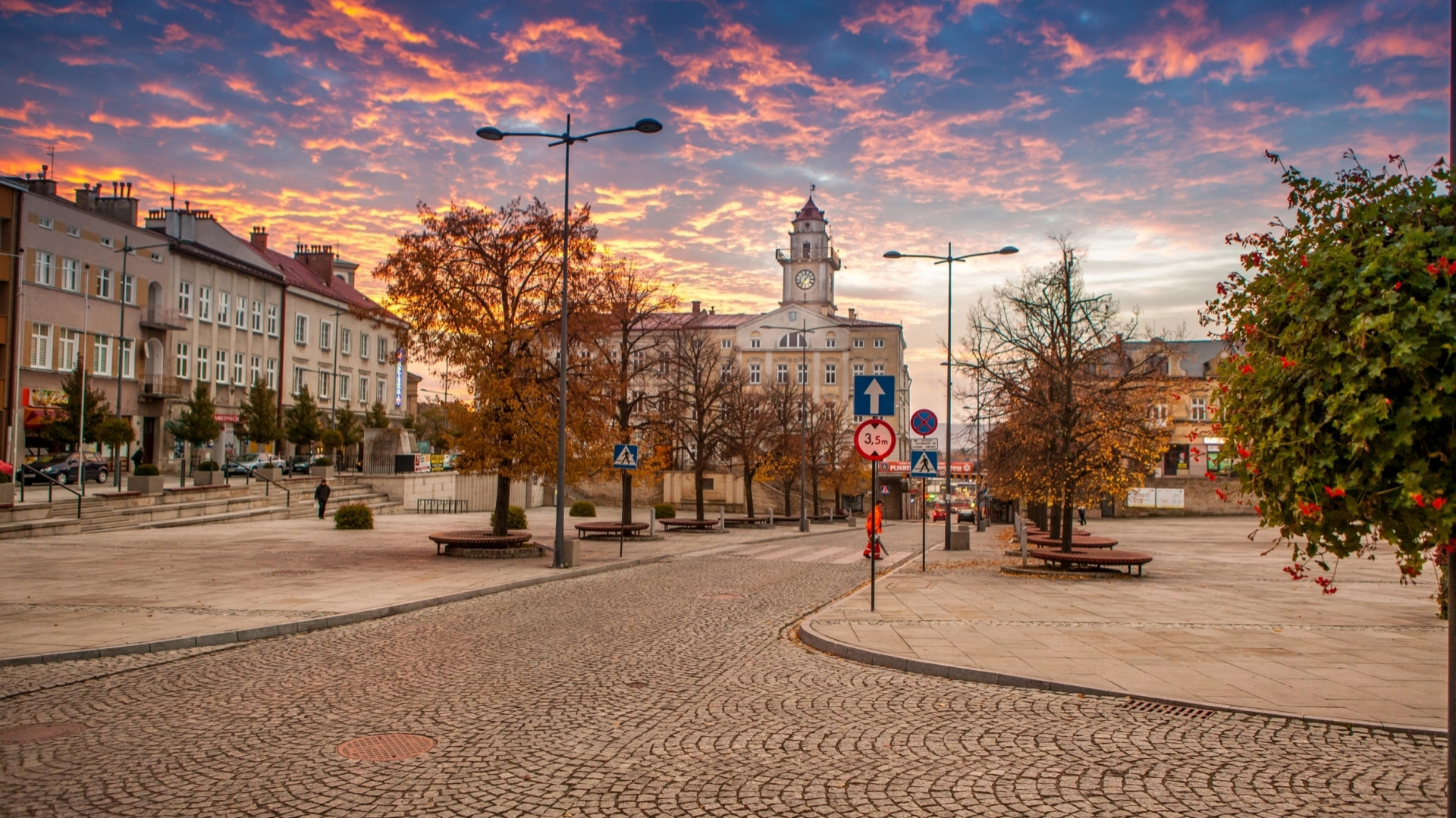Gorlice - radni miejscy oraz burmistrz - samorządowcy kadencji 2018-2023